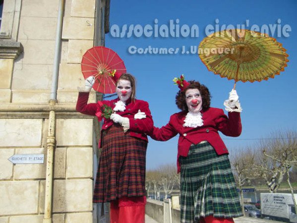 asso cirqu'envie - art de rue, échasses, cirque - Valence - (26000)